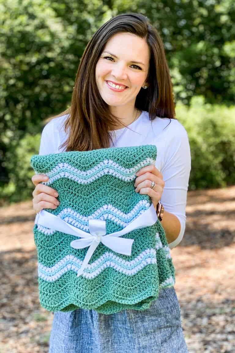 Daisy Cottage Designs: Polka Dots & Frills: Free Crochet Blanket Pattern