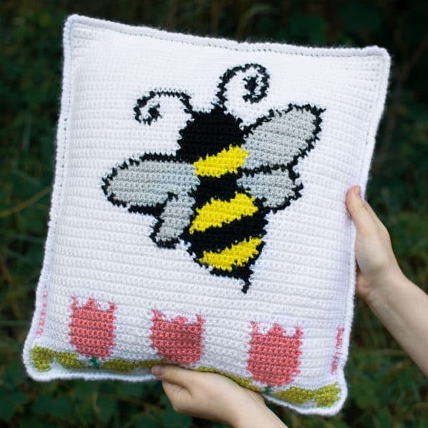 17 Easy Crochet Bee Patterns (Stuffies To Pillows!)