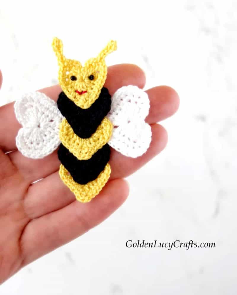 17 Easy Crochet Bee Patterns (Stuffies To Pillows!)