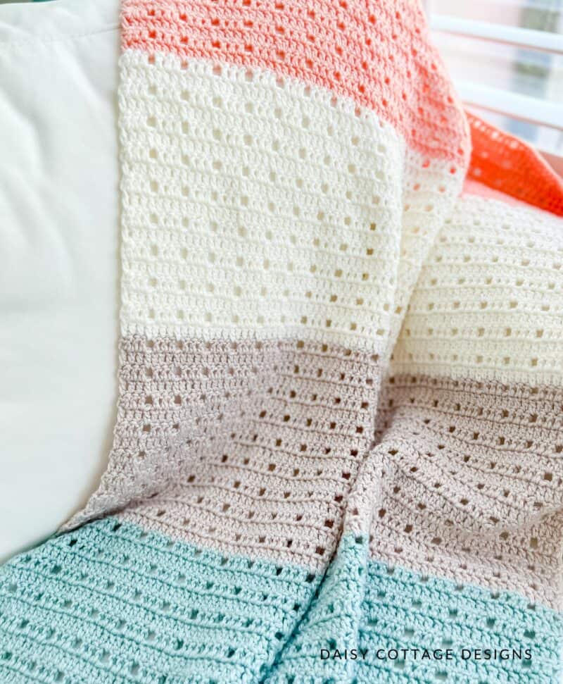 Colorful Crochet Blanket Pattern (So easy!)
