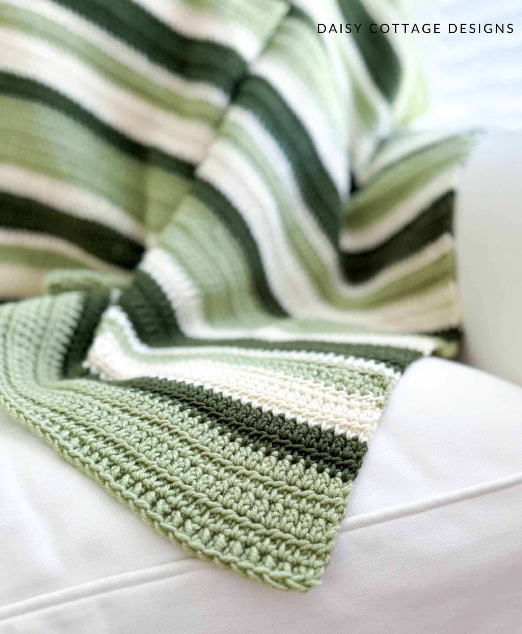 Daisy Cottage Designs: Polka Dots & Frills: Free Crochet Blanket Pattern