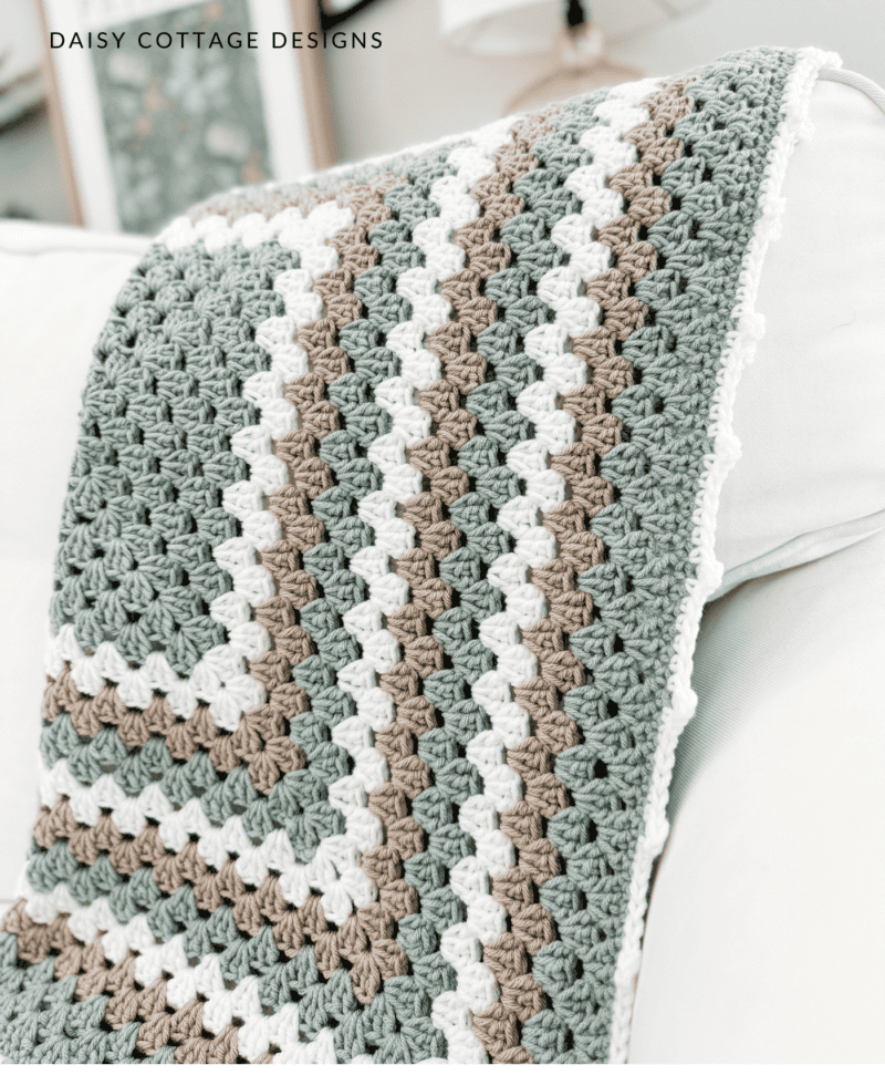 9 Easy Crochet Blanket Patterns (Perfect for Beginners!)