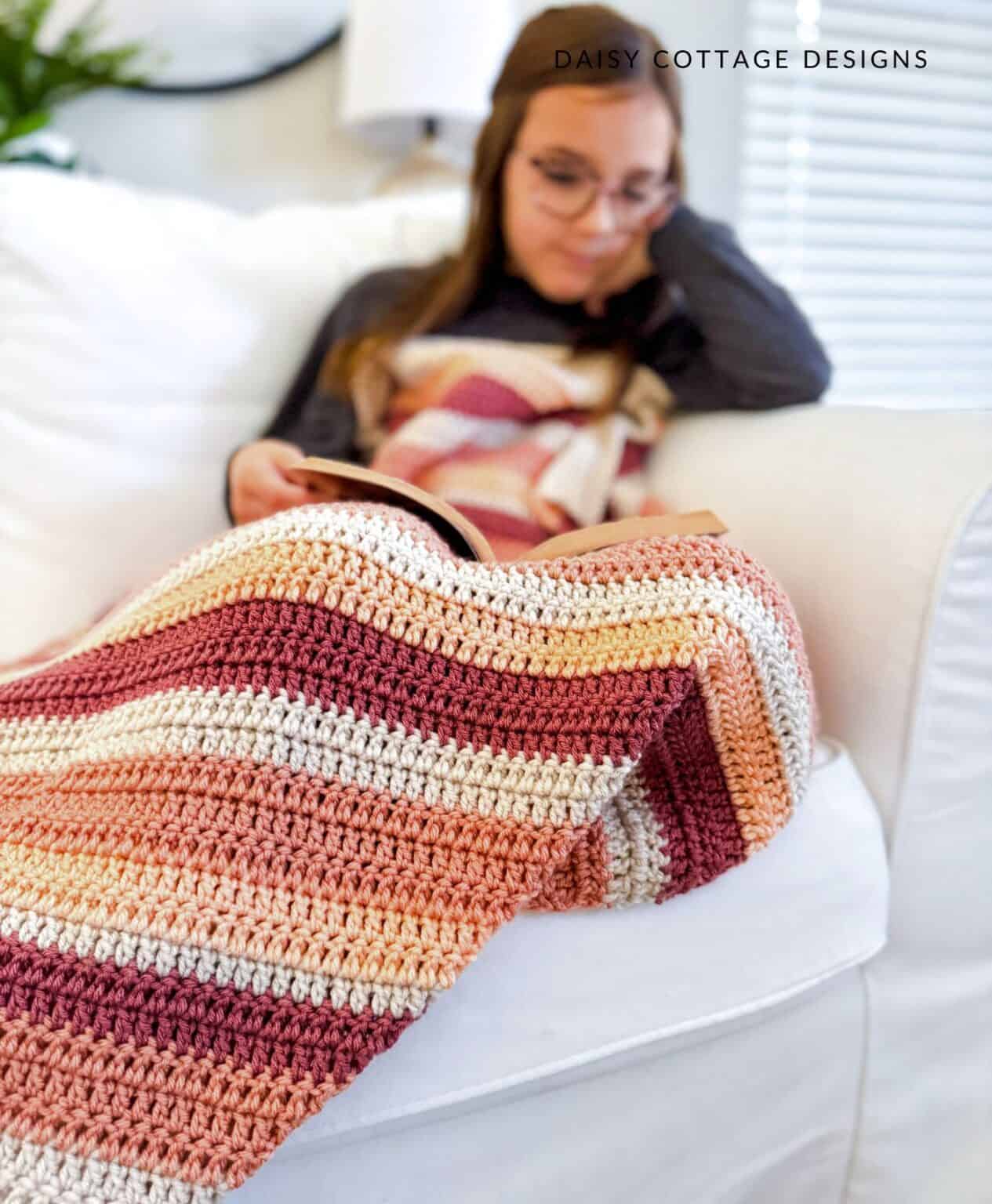 Simple Blanket Crochet Pattern - Beginner-Friendly!